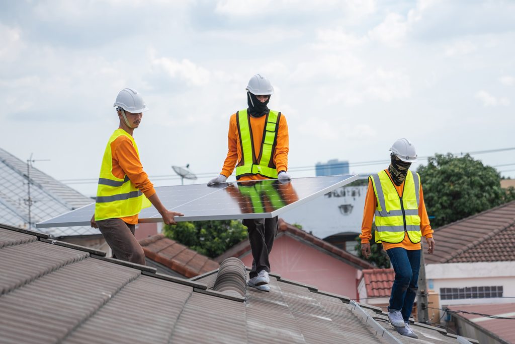 Roofing Industry Trends 2026 - Zuper